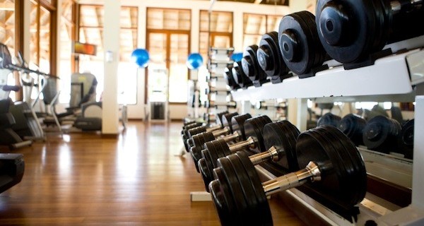 8 Practical Tips for a Weight Room Beginner - On The Regimen
